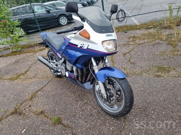 Ямаха FJ 1200 1992 в Рига, объемом двигателя 1.20 л и пробегом 0 тыс. км за 1780 €, фото 4 на AUTOMOTO.COM.LV
