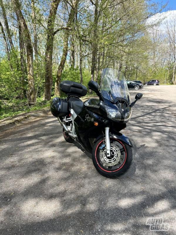 Melns Yamaha FJR 1300 2001 Klaipėda, ar dzinēja tilpumu 1.30 L un nobraukumu 76 tūkst. km par 3500 €, foto 2 vietnē AUTOMOTO.COM.LV