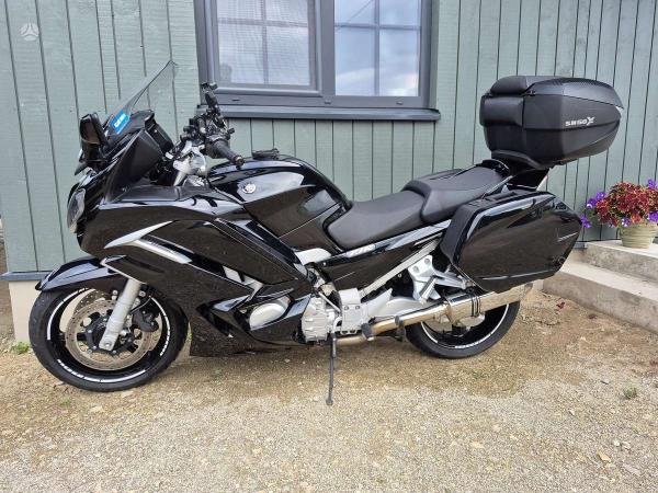 Черный Ямаха FJR 1300 2013 в Куршенай, объемом двигателя 1.30 л и пробегом 47 тыс. км за 7500 €, фото 5 на AUTOMOTO.COM.LV