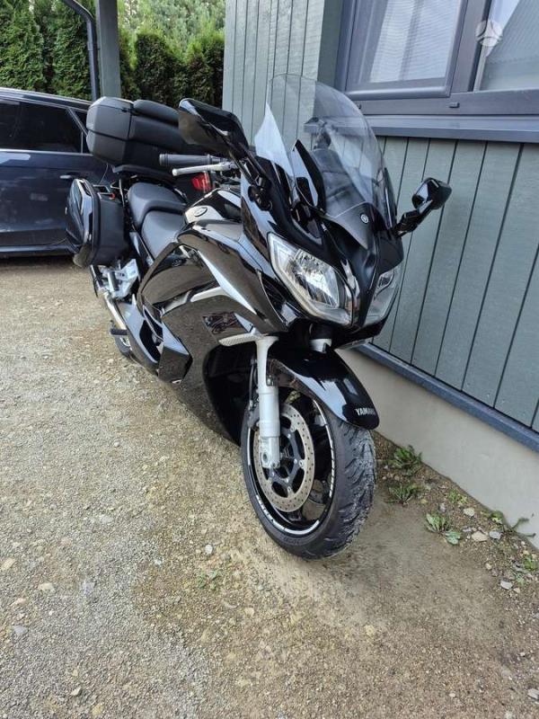 Черный Ямаха FJR 1300 2013 в Куршенай, объемом двигателя 1.30 л и пробегом 47 тыс. км за 7500 €, фото 6 на AUTOMOTO.COM.LV