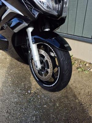 Черный Ямаха FJR 1300 2013 в Куршенай, объемом двигателя 1.30 л и пробегом 47 тыс. км за 7500 €, фото 12 на AUTOMOTO.COM.LV