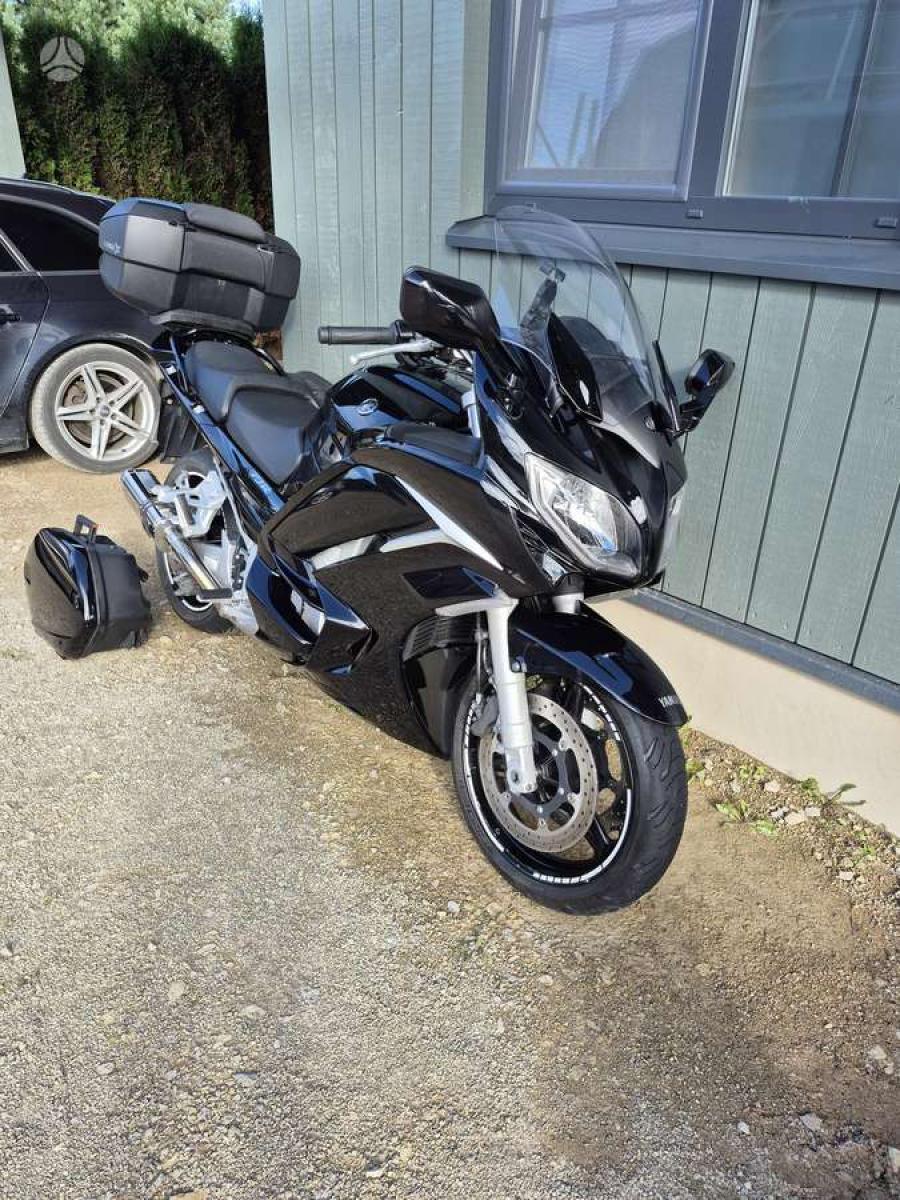 Черный Ямаха FJR 1300 2013 в Куршенай, объемом двигателя 1.30 л и пробегом 47 тыс. км за 7500 €, фото 15 на AUTOMOTO.COM.LV