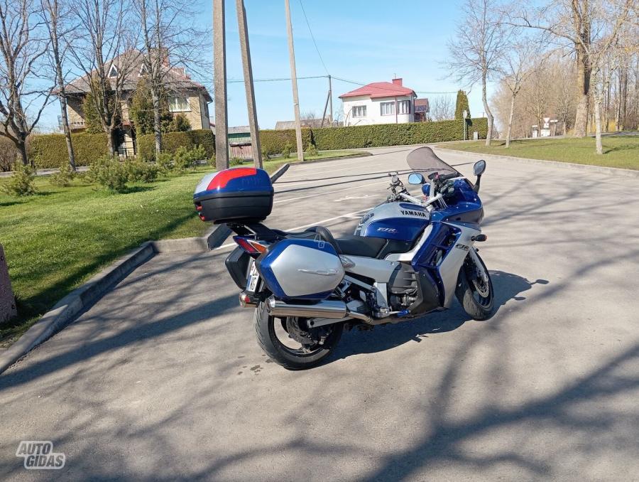 Blue Yamaha FJR 1300 2001 in Palanga, with an engine capacity of 1.30 L and mileage of 58 thousand km for 3650 €, photo 4 on AUTOMOTO.COM.LV