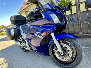 Zils Yamaha FJR 1300 2001 Elektrėnai, ar dzinēja tilpumu 1.30 L un nobraukumu 79 tūkst. km par 2585 €, foto  vietnē AUTOMOTO.COM.LV