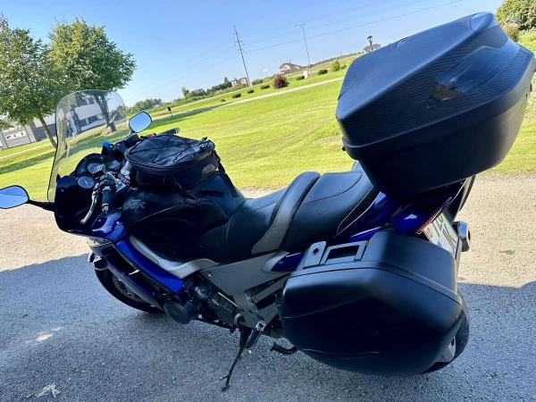 Zils Yamaha FJR 1300 2001 Elektrėnai, ar dzinēja tilpumu 1.30 L un nobraukumu 79 tūkst. km par 2585 €, foto 8 vietnē AUTOMOTO.COM.LV