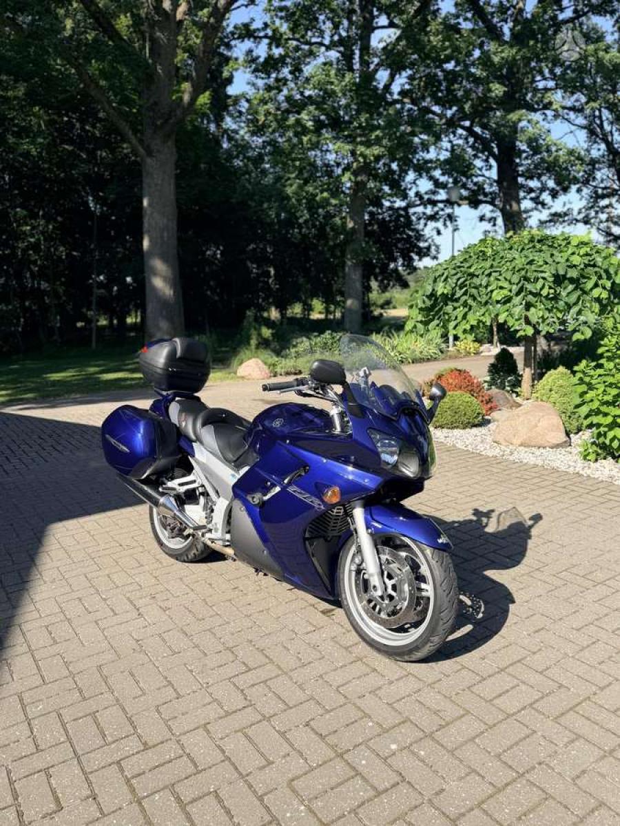 Blue Yamaha FJR 1300 2003 in Kaunas, with an engine capacity of 0.00 L and mileage of 72 thousand km for 3990 €, photo 1 on AUTOMOTO.COM.LV
