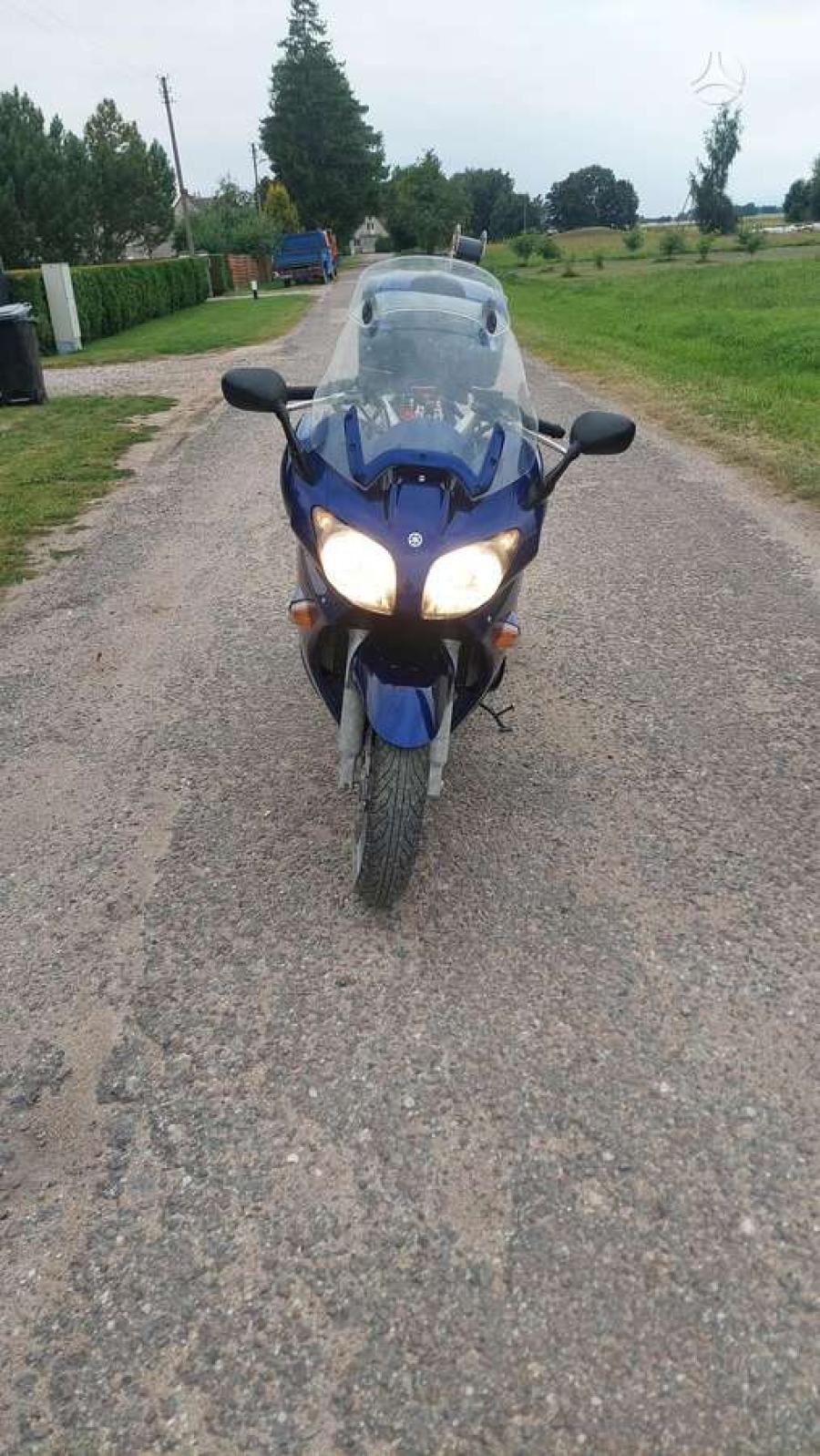 Zils Yamaha FJR 1300 2005 Vilkaviškis, ar dzinēja tilpumu 1.30 L un nobraukumu 96 tūkst. km par 2700 €, foto 7 vietnē AUTOMOTO.COM.LV