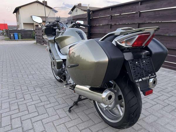 Brūns Yamaha FJR 1300 2006 Viļņa, ar dzinēja tilpumu 1.30 L un nobraukumu 36 tūkst. km par 5600 €, foto 7 vietnē AUTOMOTO.COM.LV