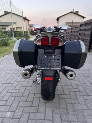 Brown Yamaha FJR 1300 2006 in Vilnius, with an engine capacity of 1.30 L and mileage of 36 thousand km for 5600 €, photo 9 on AUTOMOTO.COM.LV