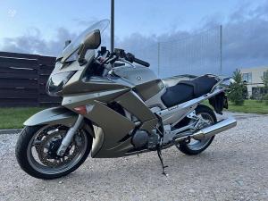 Brown Yamaha FJR 1300 2006 in Vilnius, with an engine capacity of 1.30 L and mileage of 36 thousand km for 5450 €, photo 4 on AUTOMOTO.COM.LV