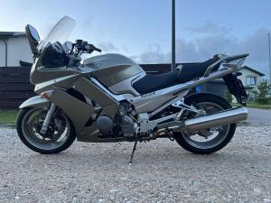 Brown Yamaha FJR 1300 2006 in Vilnius, with an engine capacity of 1.30 L and mileage of 36 thousand km for 5450 €, photo 6 on AUTOMOTO.COM.LV
