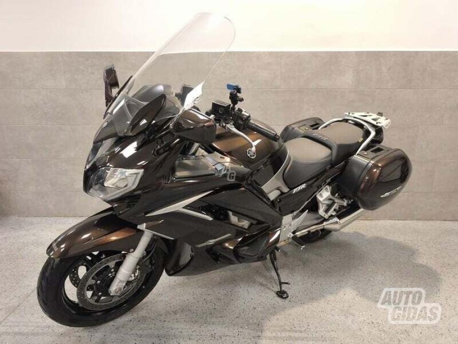 Brūns Yamaha FJR 1300 2013 Gargždai, ar dzinēja tilpumu 1.30 L un nobraukumu 58 tūkst. km par 9000 €, foto 4 vietnē AUTOMOTO.COM.LV