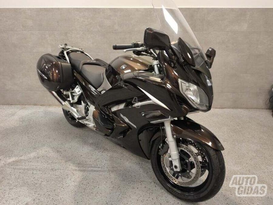 Brown Yamaha FJR 1300 2013 in Gargzdai, with an engine capacity of 1.30 L and mileage of 58 thousand km for 8500 €, photo 3 on AUTOMOTO.COM.LV