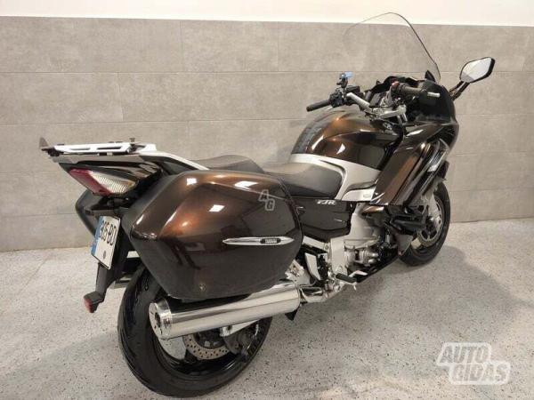 Brūns Yamaha FJR 1300 2013 Gargždai, ar dzinēja tilpumu 1.30 L un nobraukumu 58 tūkst. km par 8500 €, foto 5 vietnē AUTOMOTO.COM.LV