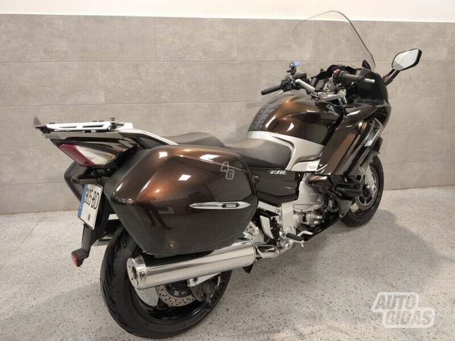 Brown Yamaha FJR 1300 2013 in Gargzdai, with an engine capacity of 1.30 L and mileage of 58 thousand km for 8500 €, photo 5 on AUTOMOTO.COM.LV