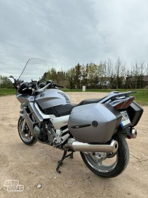 Pelēks Yamaha FJR 1300 2004 Šilutė, ar dzinēja tilpumu 1.30 L un nobraukumu 105 tūkst. km par 2999 €, foto 5 vietnē AUTOMOTO.COM.LV