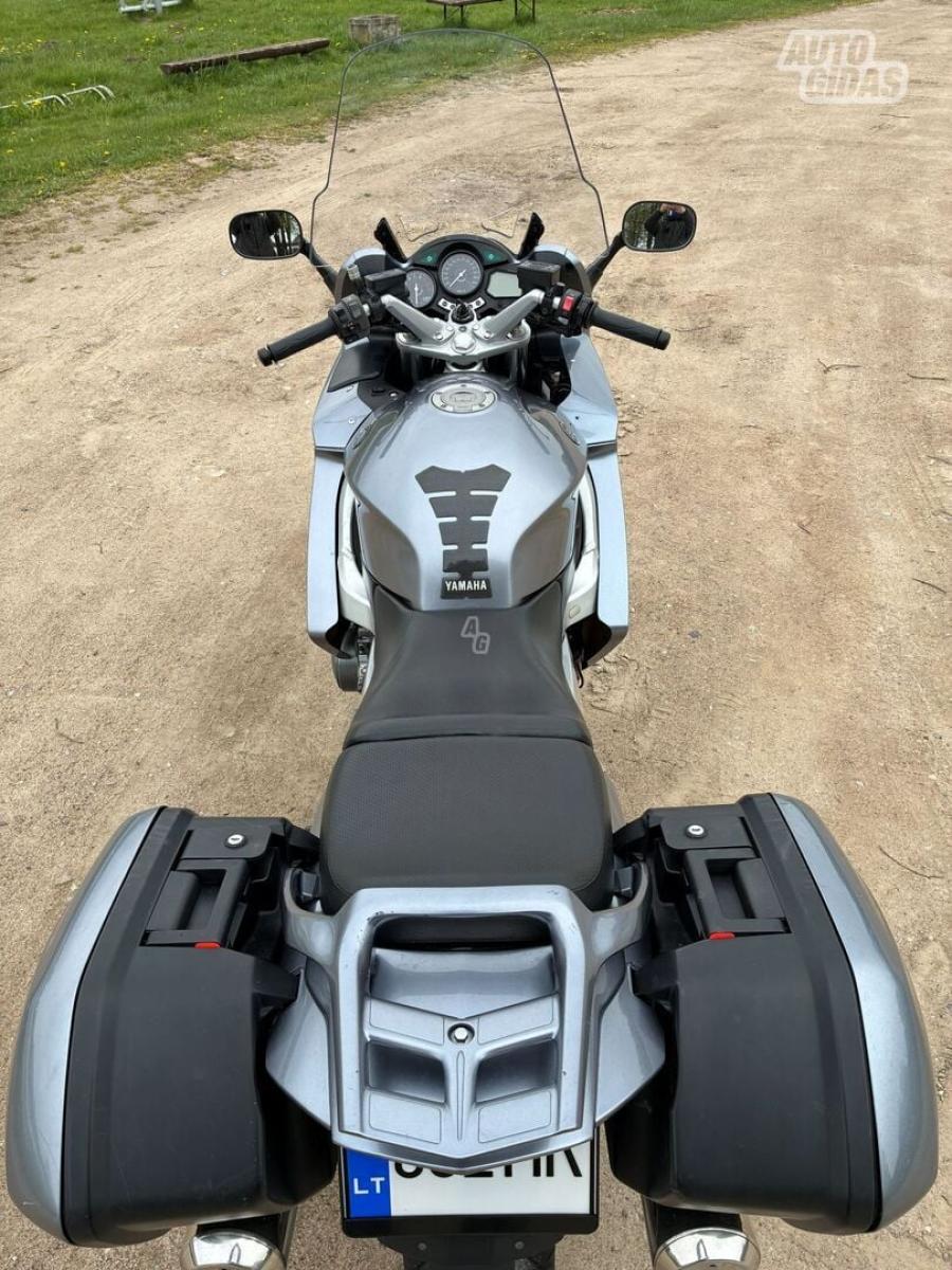 Pelēks Yamaha FJR 1300 2004 Šilutė, ar dzinēja tilpumu 1.30 L un nobraukumu 105 tūkst. km par 2999 €, foto 6 vietnē AUTOMOTO.COM.LV