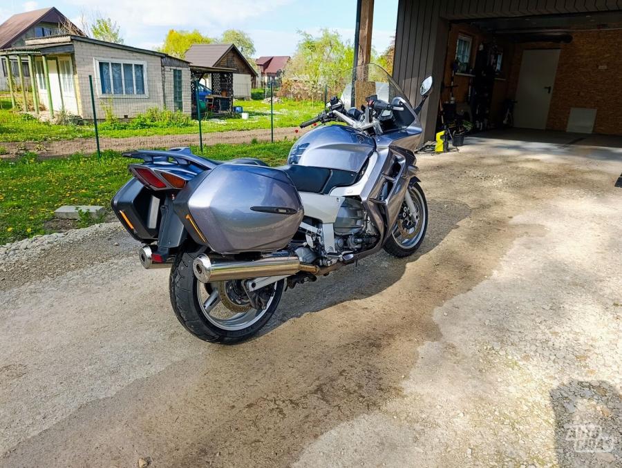 Серый Ямаха FJR 1300 2005 в Вильнюс, объемом двигателя 1.30 л и пробегом 79 тыс. км за 3600 €, фото 7 на AUTOMOTO.COM.LV