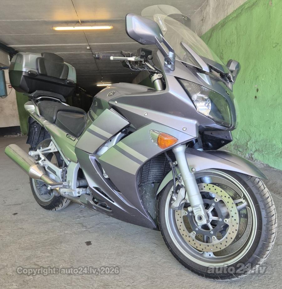 Grey Yamaha FJR 1300 2007 in Tallinn, with an engine capacity of 1.30 L and mileage of 97 thousand km for 5000 €, photo 1 on AUTOMOTO.COM.LV