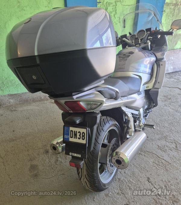 Grey Yamaha FJR 1300 2007 in Tallinn, with an engine capacity of 1.30 L and mileage of 97 thousand km for 5000 €, photo 5 on AUTOMOTO.COM.LV