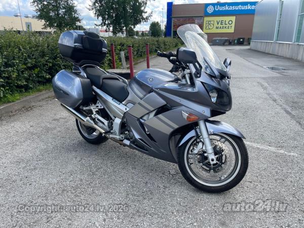 Серый Ямаха FJR 1300 2007 в Таллин, объемом двигателя 1.30 л и пробегом 92 тыс. км за 4800 €, фото 1 на AUTOMOTO.COM.LV