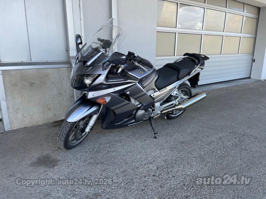 Серый Ямаха FJR 1300 2007 в Таллин, объемом двигателя 1.30 л и пробегом 92 тыс. км за 4800 €, фото 12 на AUTOMOTO.COM.LV