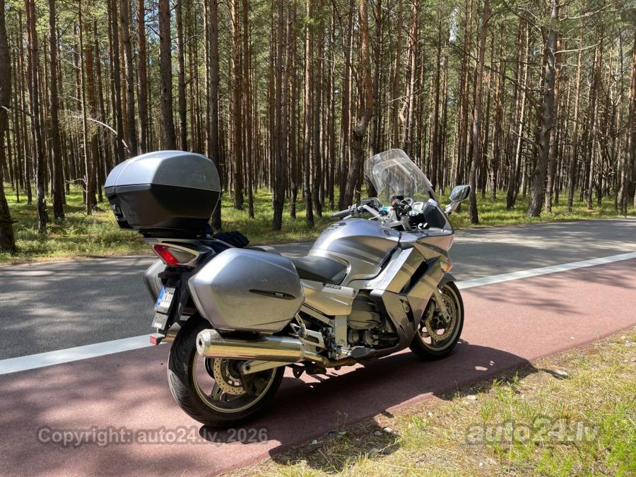 Серый Ямаха FJR 1300 2007 в Таллин, объемом двигателя 1.30 л и пробегом 92 тыс. км за 4800 €, фото 14 на AUTOMOTO.COM.LV