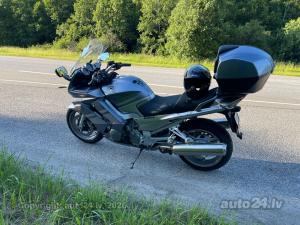 Серый Ямаха FJR 1300 2007 в Таллин, объемом двигателя 1.30 л и пробегом 92 тыс. км за 4800 €, фото 16 на AUTOMOTO.COM.LV