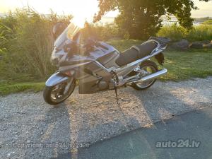 Серый Ямаха FJR 1300 2007 в Таллин, объемом двигателя 1.30 л и пробегом 92 тыс. км за 4800 €, фото 19 на AUTOMOTO.COM.LV