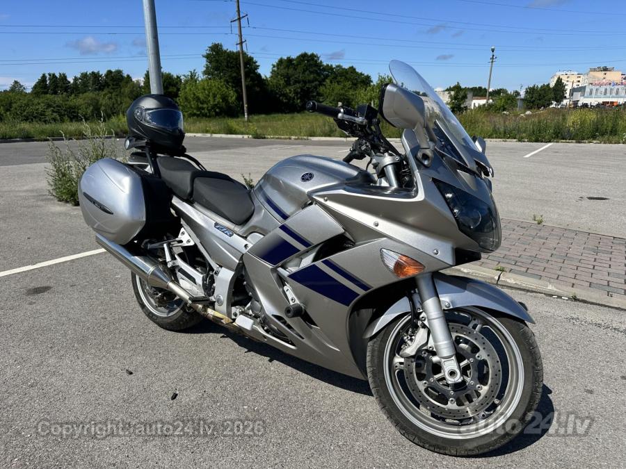 Grey Yamaha FJR 1300 2008 in Maardu, with an engine capacity of 1.30 L and mileage of 63 thousand km for 5500 €, photo 1 on AUTOMOTO.COM.LV