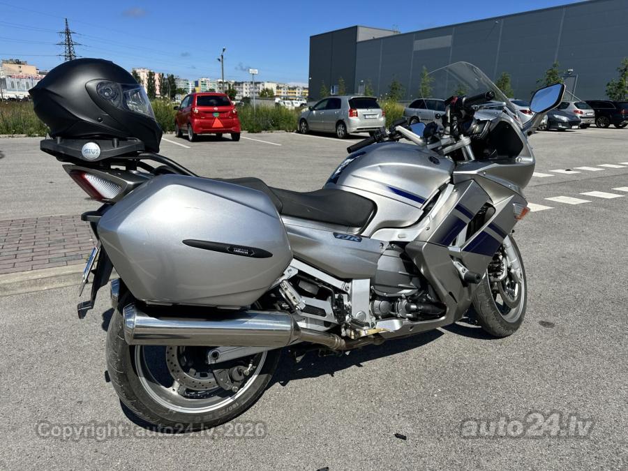 Grey Yamaha FJR 1300 2008 in Maardu, with an engine capacity of 1.30 L and mileage of 63 thousand km for 5500 €, photo 4 on AUTOMOTO.COM.LV