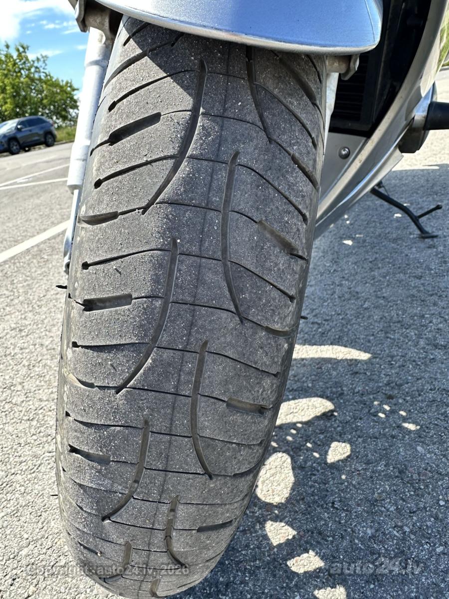 Grey Yamaha FJR 1300 2008 in Maardu, with an engine capacity of 1.30 L and mileage of 63 thousand km for 5500 €, photo 12 on AUTOMOTO.COM.LV