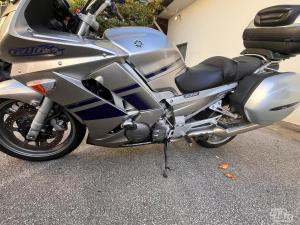 Grey Yamaha FJR 1300 2008 in Taurage, with an engine capacity of 1.30 L and mileage of 69 thousand km for 3500 €, photo 6 on AUTOMOTO.COM.LV
