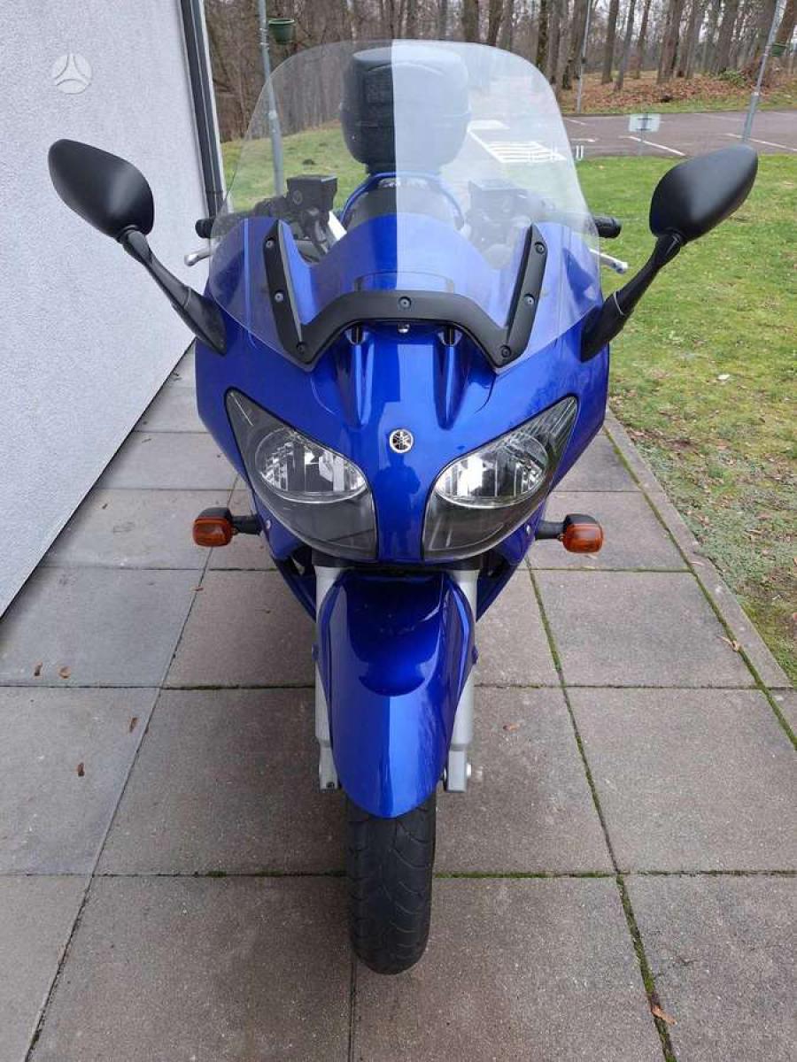 Yamaha FJR 1300 2001 in Prienai, with an engine capacity of 1.30 L and mileage of 43 thousand km for 3300 €, photo 16 on AUTOMOTO.COM.LV