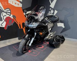 Ямаха FJR 1300 2001 в Рига, объемом двигателя 1.30 л и пробегом 0 тыс. км за 2999 €, фото  на AUTOMOTO.COM.LV