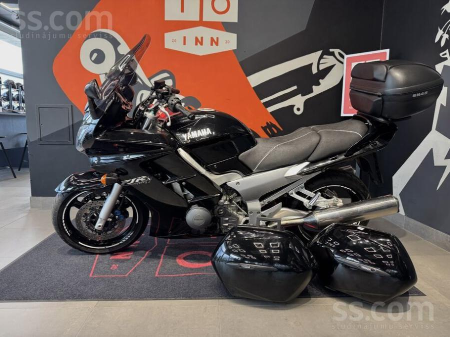 Ямаха FJR 1300 2001 в Рига, объемом двигателя 1.30 л и пробегом 0 тыс. км за 2999 €, фото 3 на AUTOMOTO.COM.LV