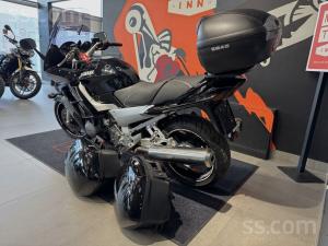 Ямаха FJR 1300 2001 в Рига, объемом двигателя 1.30 л и пробегом 0 тыс. км за 2999 €, фото 4 на AUTOMOTO.COM.LV