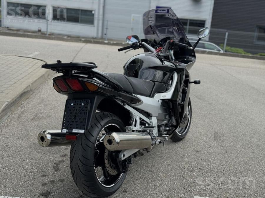 Ямаха FJR 1300 2001 в Рига, объемом двигателя 1.30 л и пробегом 0 тыс. км за 2999 €, фото 5 на AUTOMOTO.COM.LV