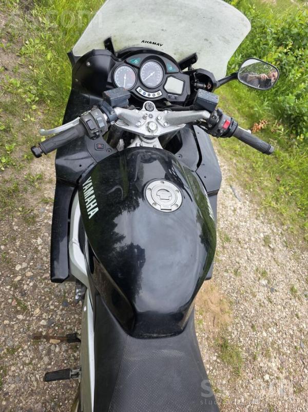 Ямаха FJR 1300 2001 в Даугавпилс, объемом двигателя 1.30 л и пробегом 0 тыс. км за 850 €, фото 3 на AUTOMOTO.COM.LV