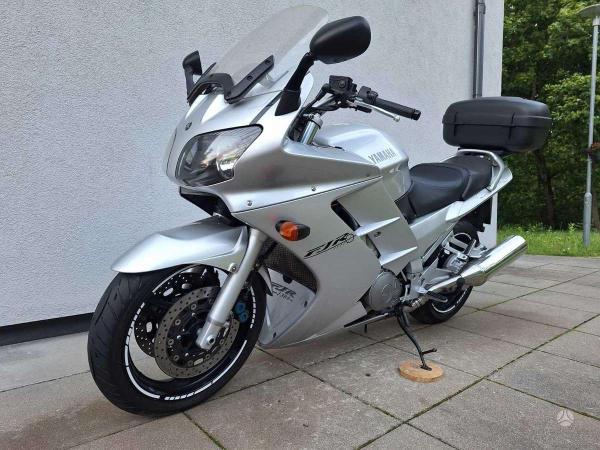 Ямаха FJR 1300 2001 в Пренай, объемом двигателя 1.30 л и пробегом 40 тыс. км за 2850 €, фото 1 на AUTOMOTO.COM.LV