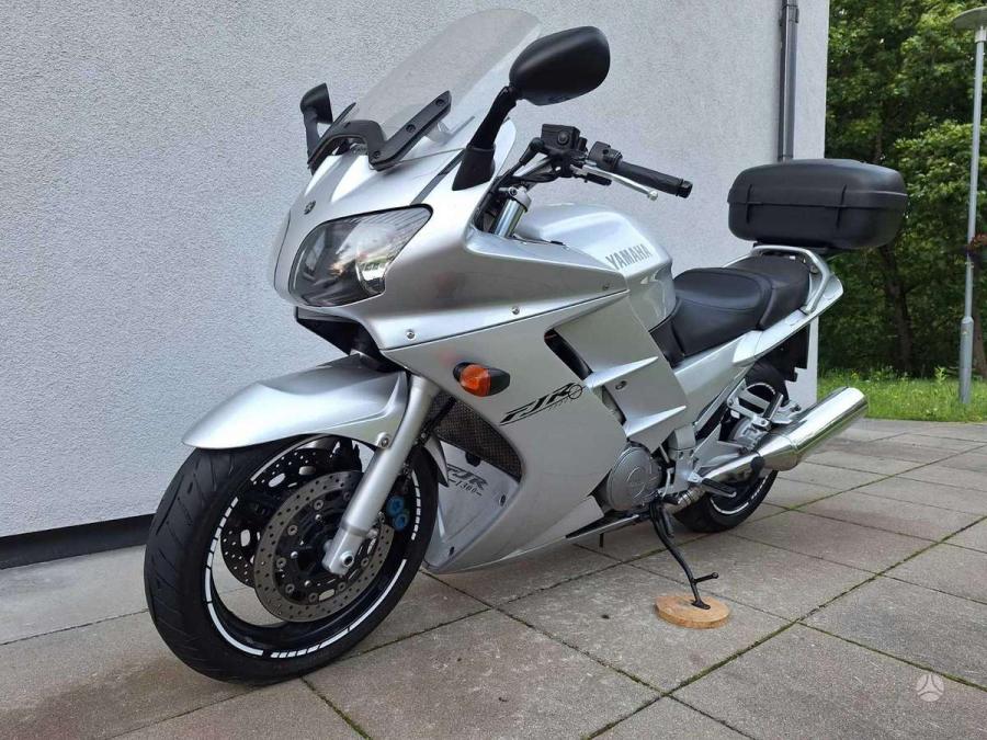 Ямаха FJR 1300 2001 в Пренай, объемом двигателя 1.30 л и пробегом 40 тыс. км за 2850 €, фото 1 на AUTOMOTO.COM.LV