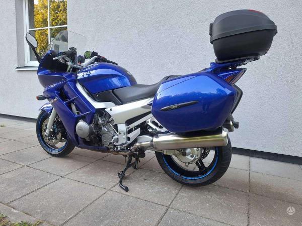 Ямаха FJR 1300 2001 в Пренай, объемом двигателя 1.30 л и пробегом 43 тыс. км за 3350 €, фото 2 на AUTOMOTO.COM.LV