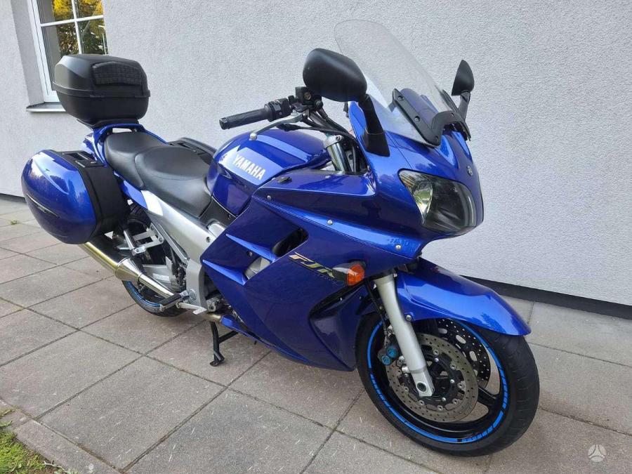 Yamaha FJR 1300 2001 Prienai, ar dzinēja tilpumu 1.30 L un nobraukumu 43 tūkst. km par 3350 €, foto 6 vietnē AUTOMOTO.COM.LV