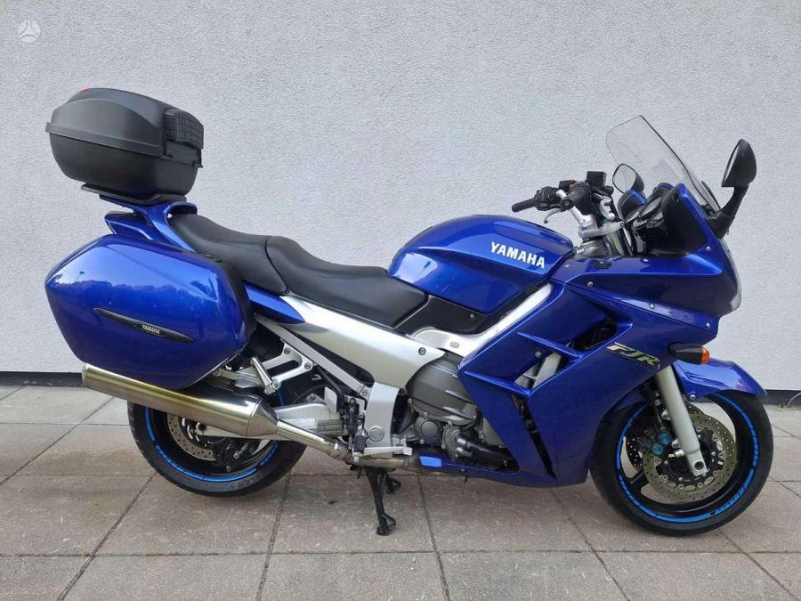 Yamaha FJR 1300 2001 Prienai, ar dzinēja tilpumu 1.30 L un nobraukumu 43 tūkst. km par 3350 €, foto 10 vietnē AUTOMOTO.COM.LV