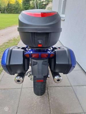 Yamaha FJR 1300 2001 Prienai, ar dzinēja tilpumu 1.30 L un nobraukumu 43 tūkst. km par 3350 €, foto 13 vietnē AUTOMOTO.COM.LV