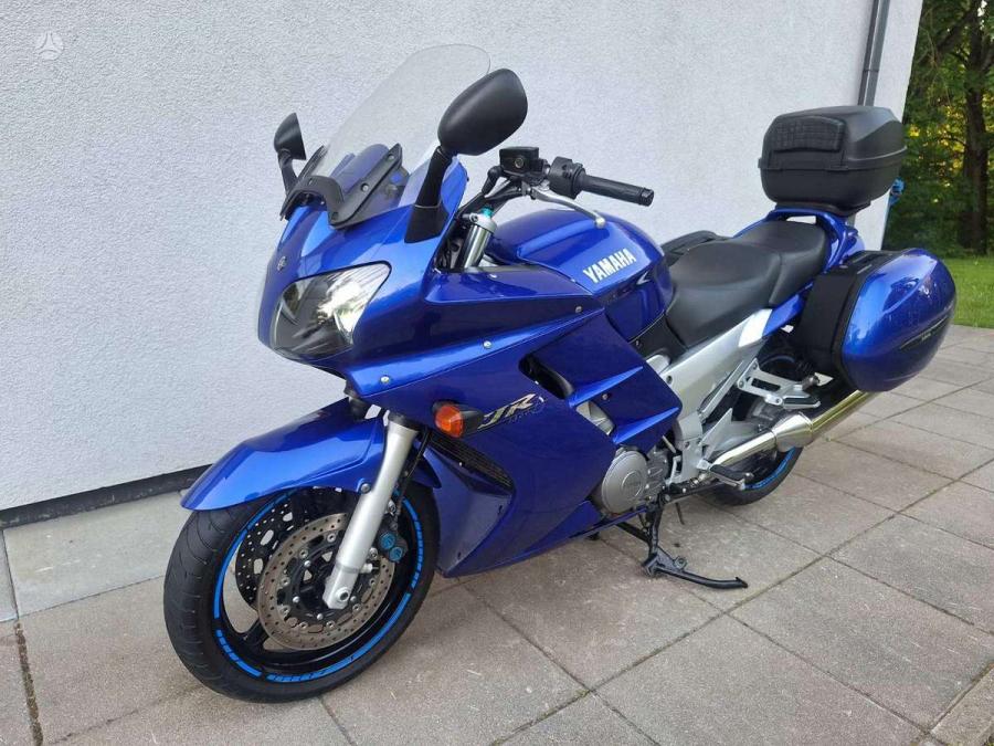Yamaha FJR 1300 2001 Prienai, ar dzinēja tilpumu 1.30 L un nobraukumu 43 tūkst. km par 3350 €, foto 22 vietnē AUTOMOTO.COM.LV