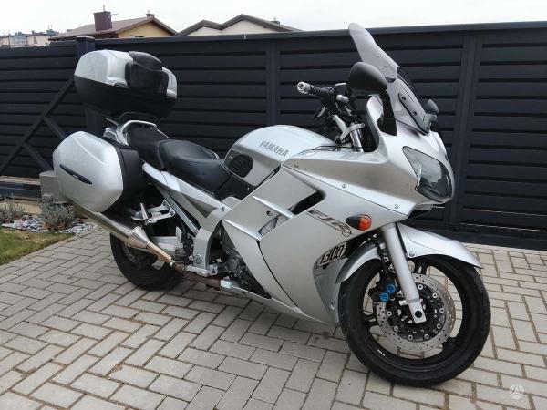 Yamaha FJR 1300 2002 in Kaunas, with an engine capacity of 1.30 L and mileage of 58 thousand km for 3500 €, photo 2 on AUTOMOTO.COM.LV