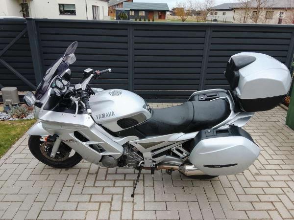 Yamaha FJR 1300 2002 in Kaunas, with an engine capacity of 1.30 L and mileage of 58 thousand km for 3500 €, photo 3 on AUTOMOTO.COM.LV