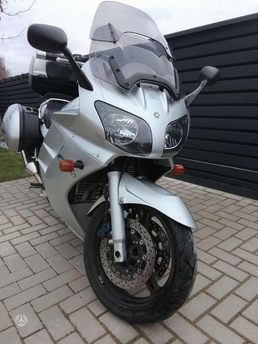 Yamaha FJR 1300 2002 in Kaunas, with an engine capacity of 1.30 L and mileage of 58 thousand km for 3500 €, photo 6 on AUTOMOTO.COM.LV