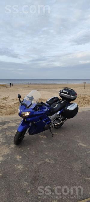 Ямаха FJR 1300 2002 в Бауска, объемом двигателя 1.30 л и пробегом 0 тыс. км за 3200 €, фото  на AUTOMOTO.COM.LV